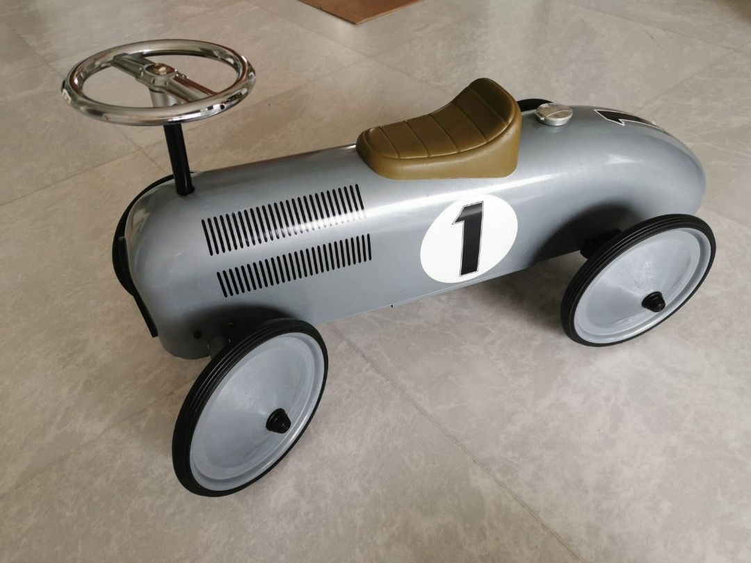 Schylling Speedster - Silver Race Car Ride On Scooter Pressed Steel ...