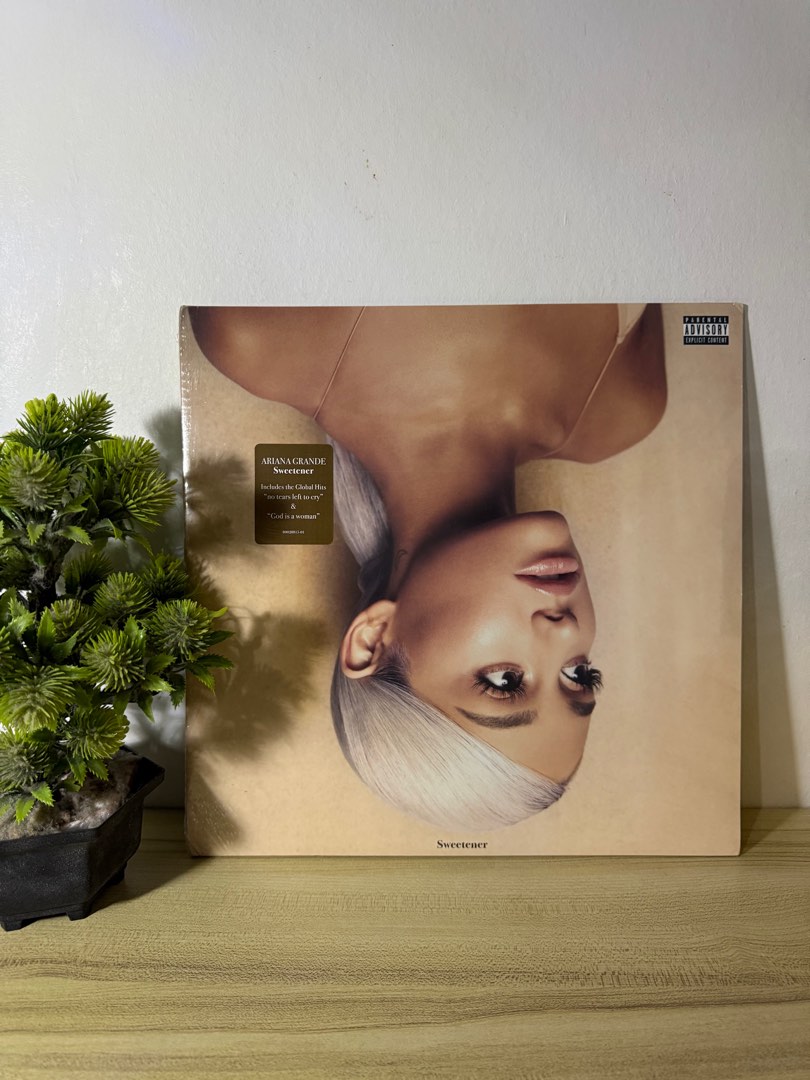 SEALED/COLORED: ARIANA GRANDE- SWEETENER LIMITED EDITION PEACH VINYL ...