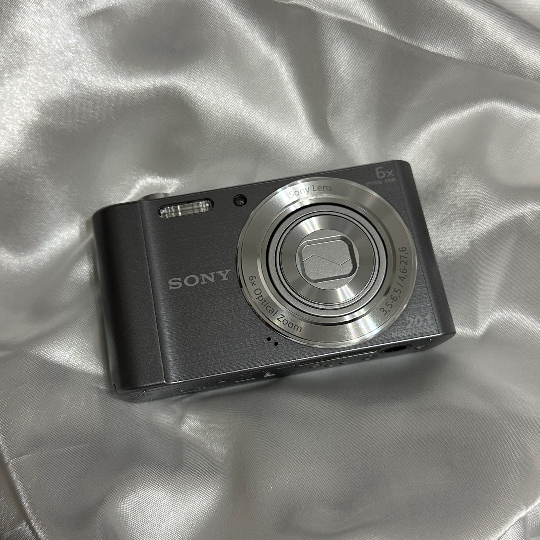 Sony Cybershot Digital Camera Grey, Photography, Cameras on Carousell