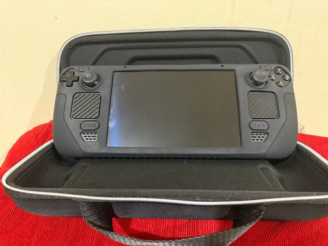 Steamdeck Oled, Hobbies & Toys, Toys & Games on Carousell