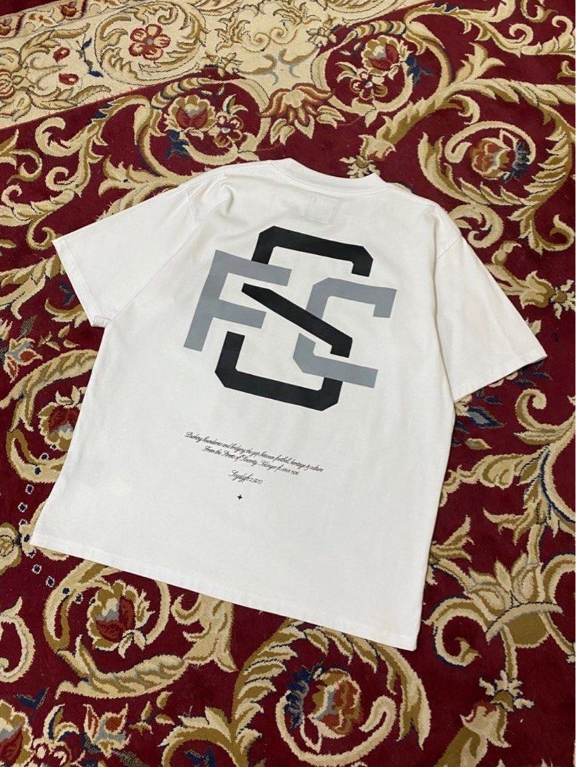 Svg selangor fc (white), Men's Fashion, Tops & Sets, Tshirts & Polo ...