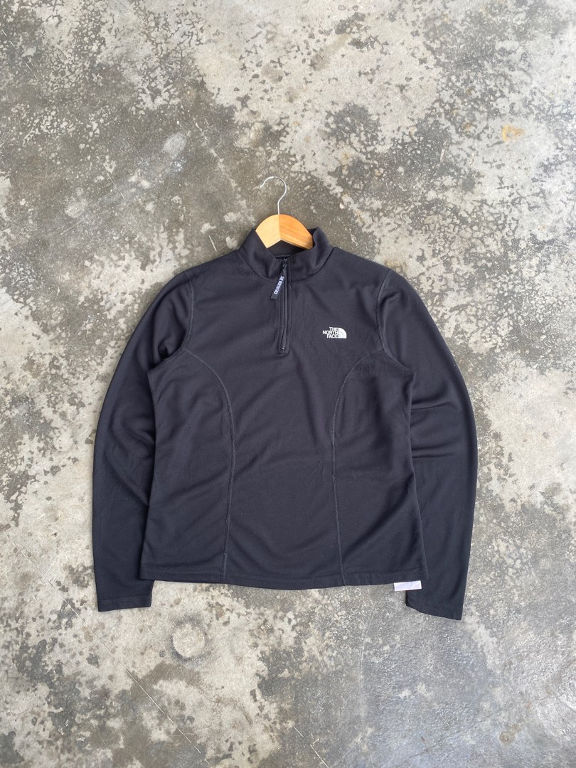 The North Face Halzipper Joggingw, Men's Fashion, Activewear on Carousell