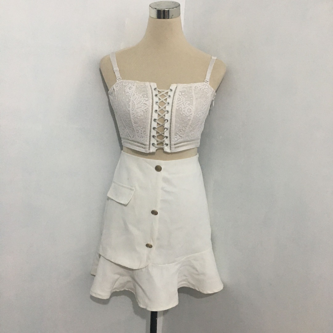 VICTORIA SECRET WHITE LACE CORSET TOP, Women's Fashion, Undergarments ...