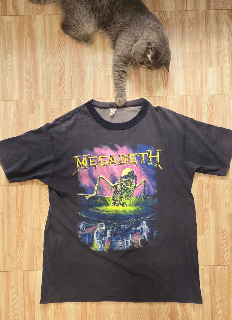 Vintage Megadeth Contaminated 1989 Under License to Brockum, Men's ...