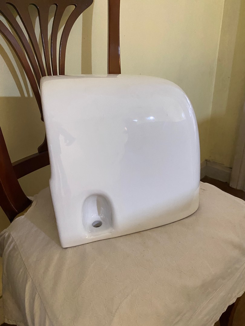 White POZZI Sink Pedestal, Furniture & Home Living, Bathroom & Kitchen ...