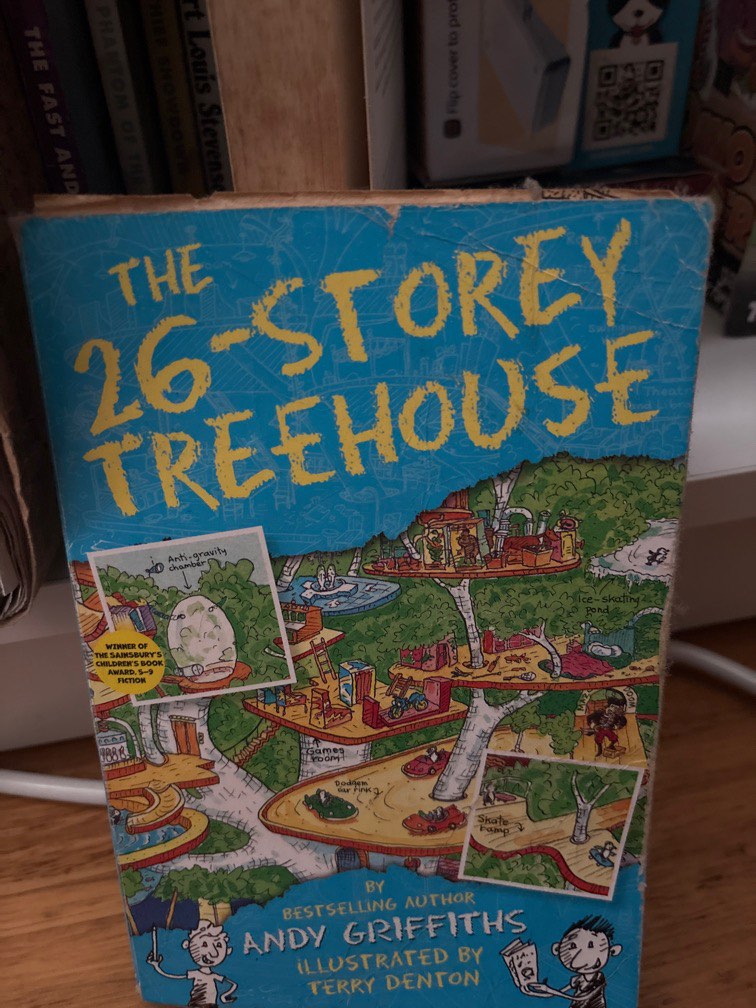 26 story treehouse, Hobbies & Toys, Books & Magazines, Fiction & Non ...