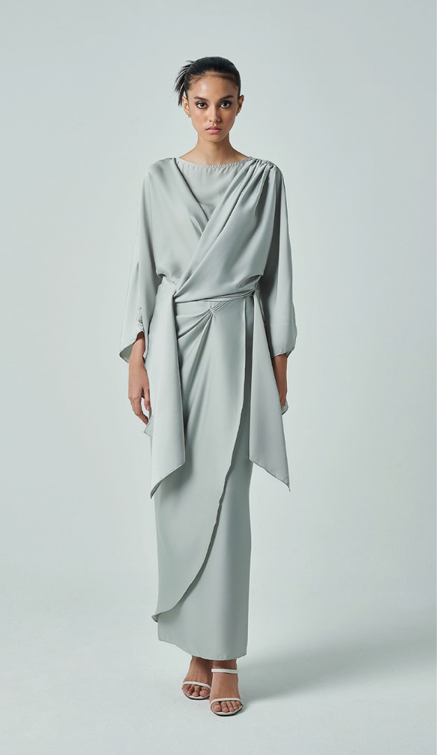 Alia B Ella with Sarong, Women's Fashion, Dresses & Sets, Traditional ...