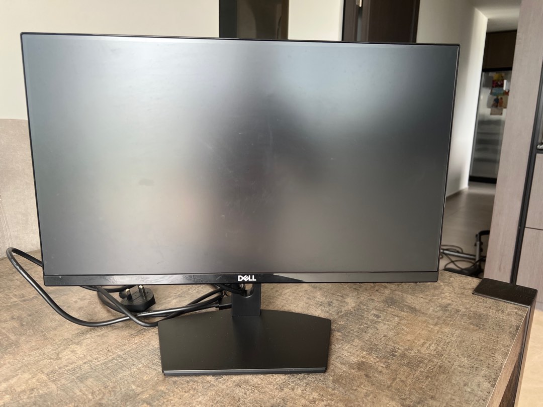 Dell 22 inch monitor, Computers & Tech, Desktops on Carousell