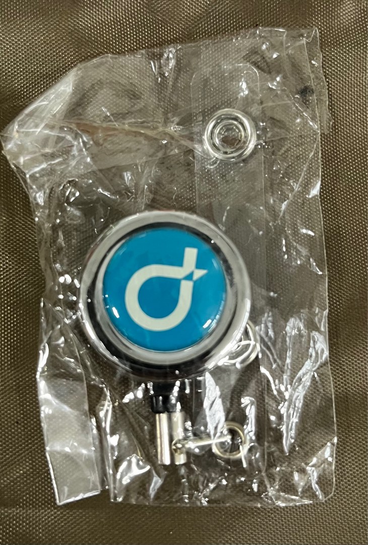 Dnata pass ID card puller, Everything Else on Carousell