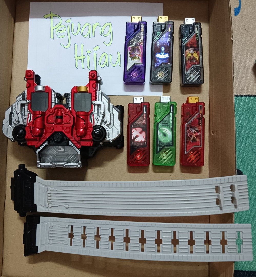 DX driver Kamen Rider W, Hobbies & Toys, Toys & Games on Carousell
