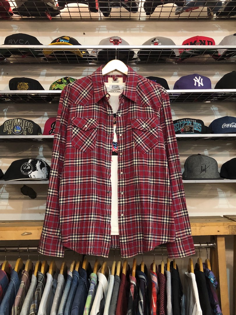 Flannel BACK NUMBER, Fesyen Pria, Pakaian , Atasan di Carousell
