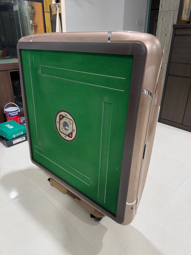 FOLDABLE Automatic Mahjong table MOTORS BRAND NEW, Hobbies & Toys, Toys ...