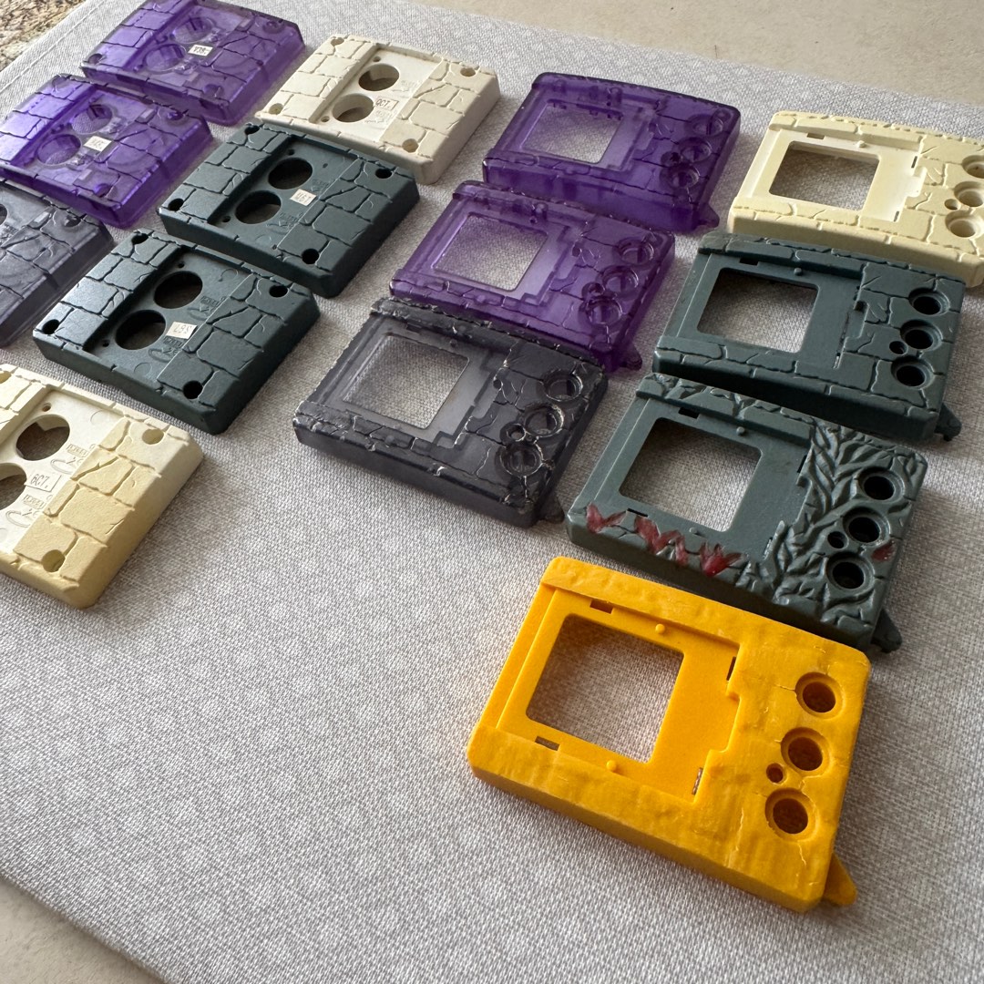 Japan Digimon Vpet 1997 Body Shell Spare parts SET, Hobbies & Toys ...
