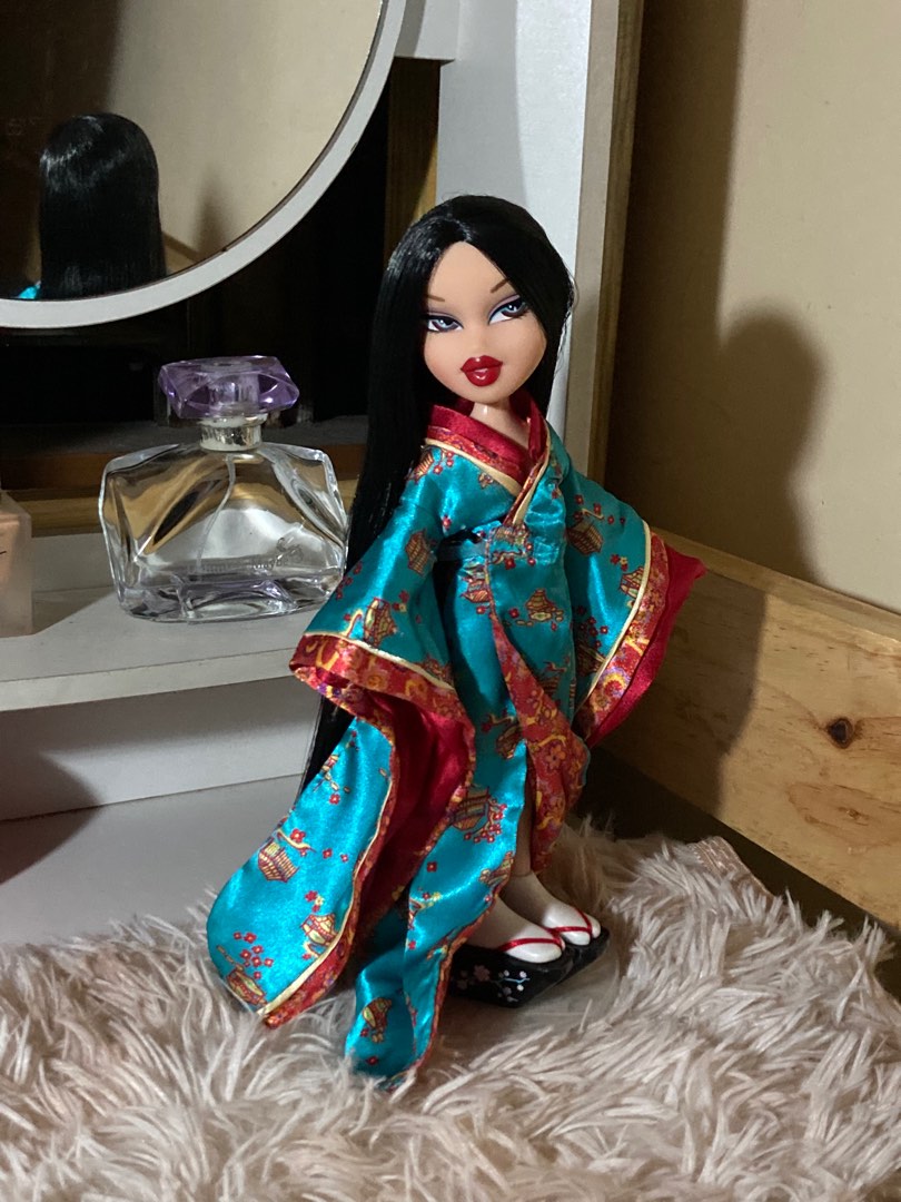 Kimono kumi bratz (doll not included), Hobbies & Toys, Toys & Games on Carousell