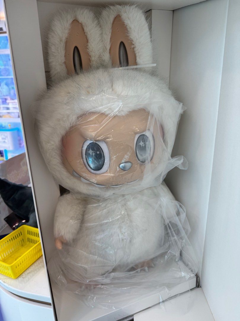 Labubu 系列 - Zimomo 大天使 - Fm POP MART 正版, 興趣及遊戲, 玩具 & 遊戲類 - Carousell