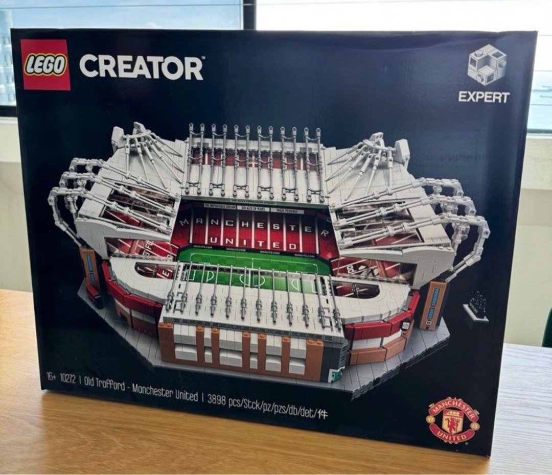 Lego 10272 Old Trafford with Holy Trinity, Hobbies & Toys, Toys & Games ...