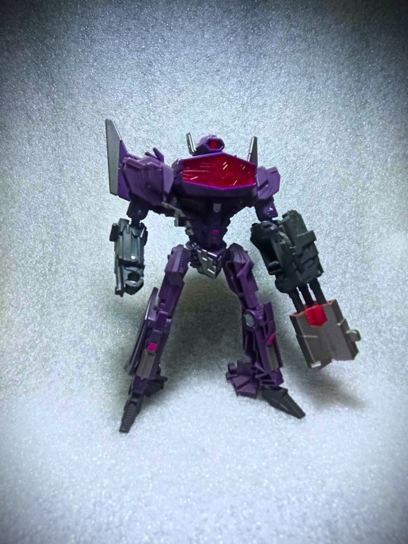 Loose SHOCKWAVE Deluxe Class Hasbro Autobot Transformers, Hobbies ...