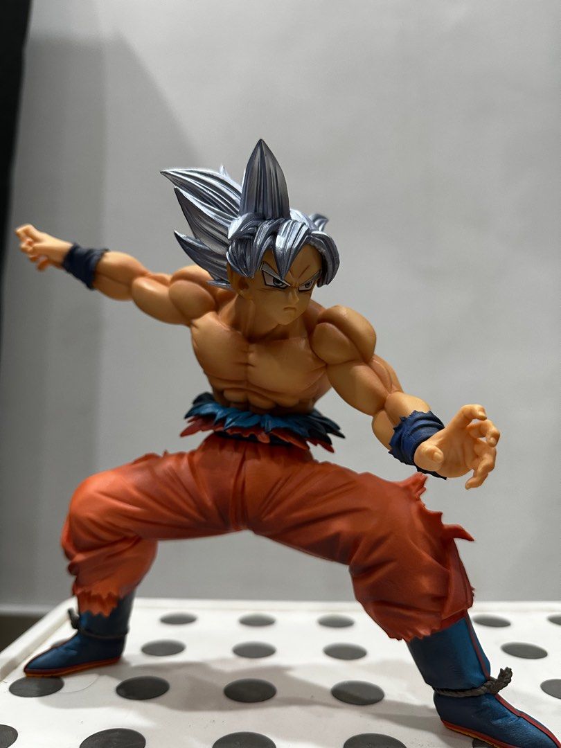 Goku Ultra Instinct The Son Goku I Maximatic Dragon Ball Super Figure ...