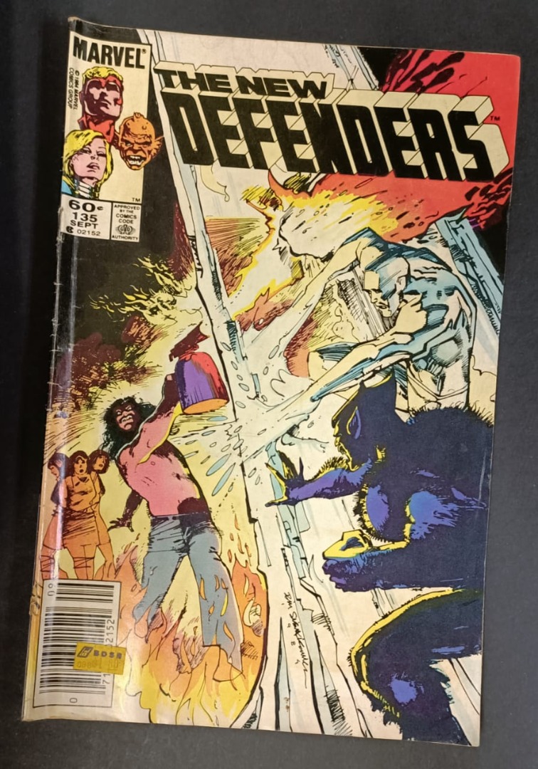 Mazuma *CO165 Vintage Marvel The New Defenders # 135 SEPT, Hobbies & Toys, Books & Magazines ...