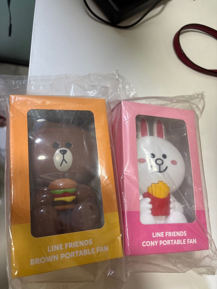 MCD lines friends portable fan Cony & Brown, Hobbies & Toys, Toys ...