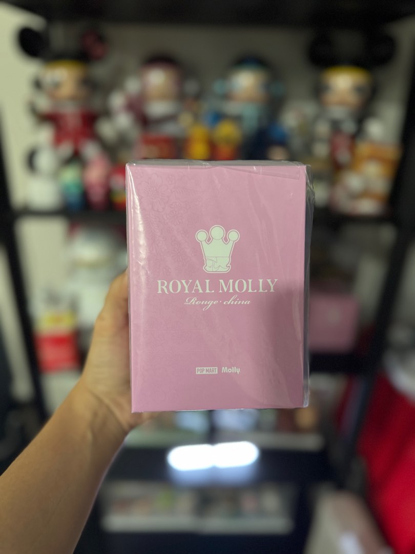 MEGA ROYAL MOLLY 100% Rouge.china, Hobbies & Toys, Toys & Games on ...