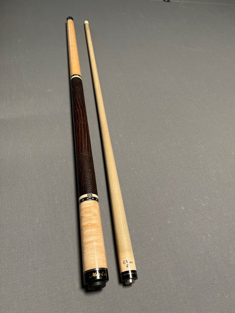 Mezz EC7 cue, Sports Equipment, Sports & Games, Billiards & Bowling on ...