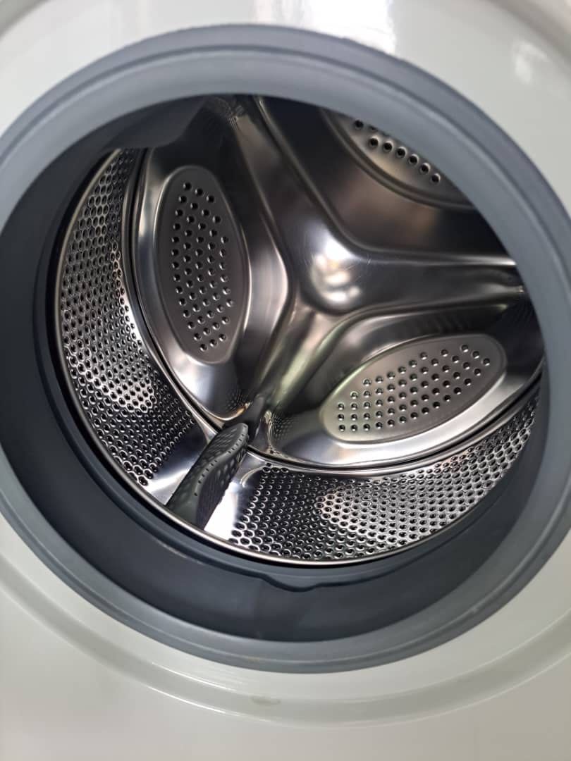 Midea 7kg full autocratic washing machine good condition one month ...