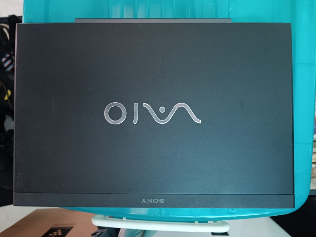 Old non-working Sony Vaio laptop to clear, Computers & Tech, Laptops ...