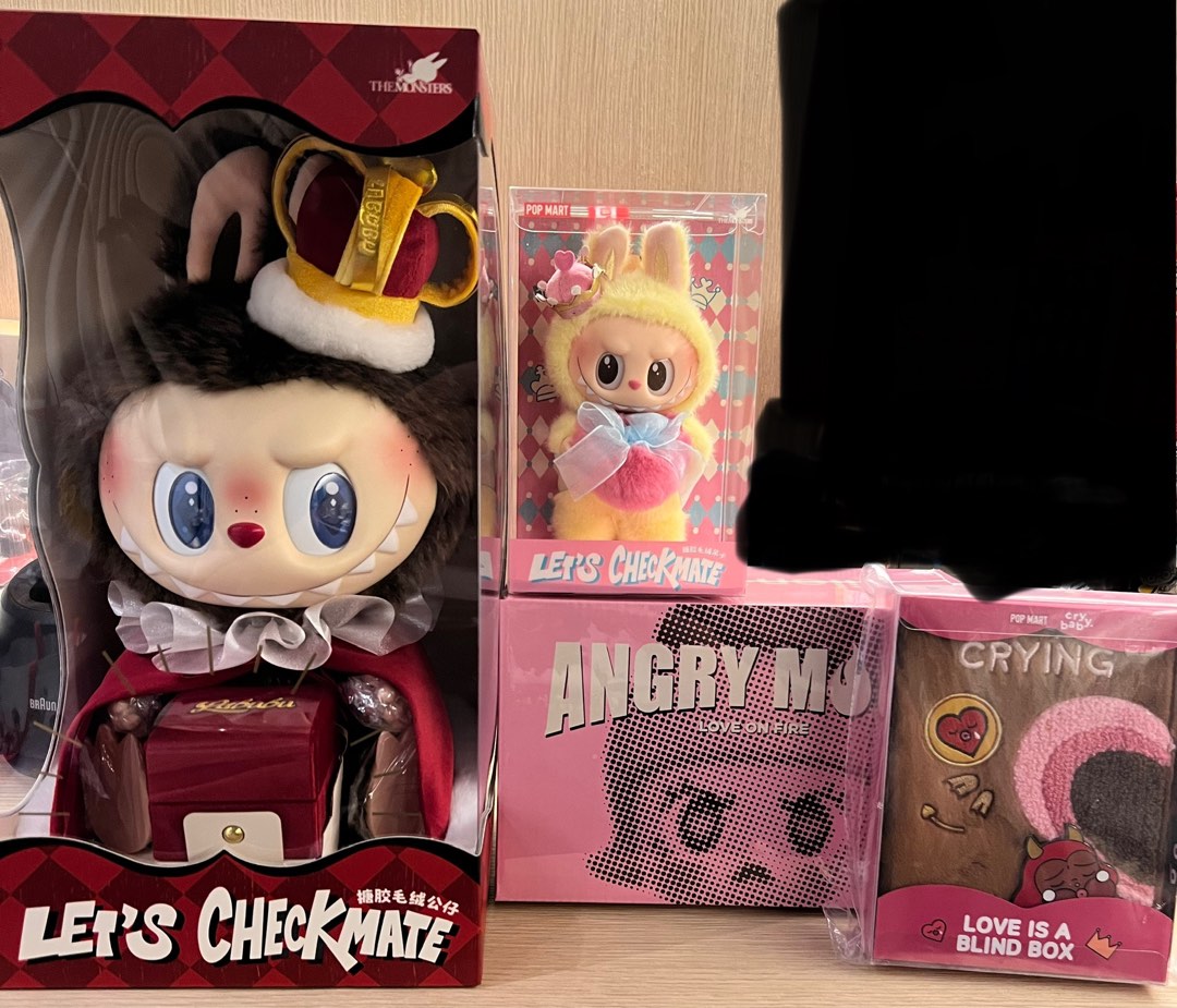 Popmart - Labubu Let’s checkmate/Angry Molly love on fire, Hobbies ...