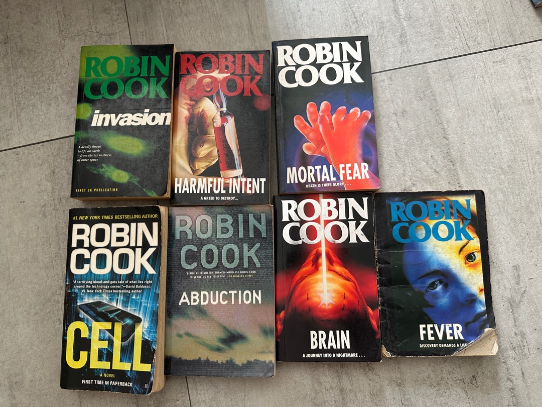 Robin Cook books, Hobbies & Toys, Books & Magazines, Fiction & Non ...