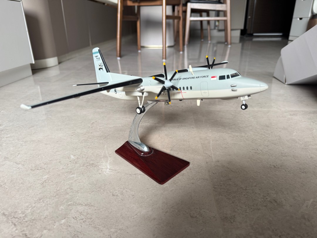 RSAF Fokker 50 UTA (Utility) 711 Scale Model, Hobbies & Toys ...
