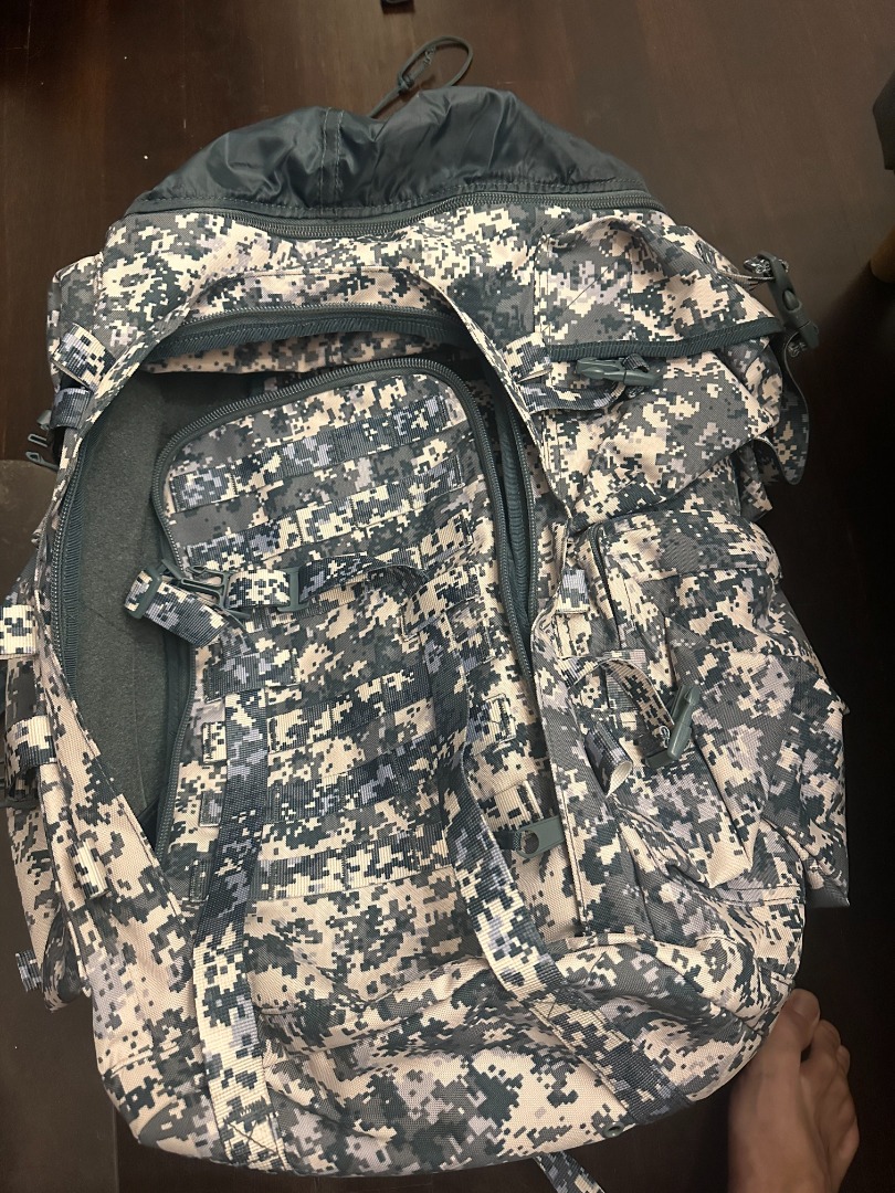 SAF RSN Navy Field Pack, Men's Fashion, Bags, Backpacks on Carousell
