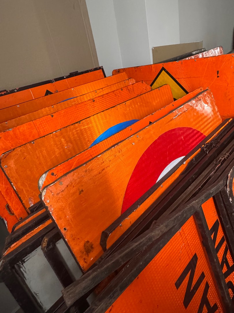 Signboard projek, Everything Else, Others on Carousell