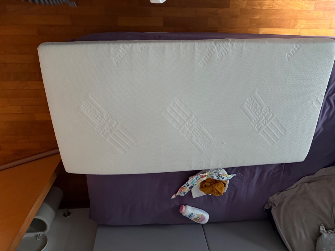 sleeping lab bed (original price 319), Babies & Kids, Baby Nursery ...