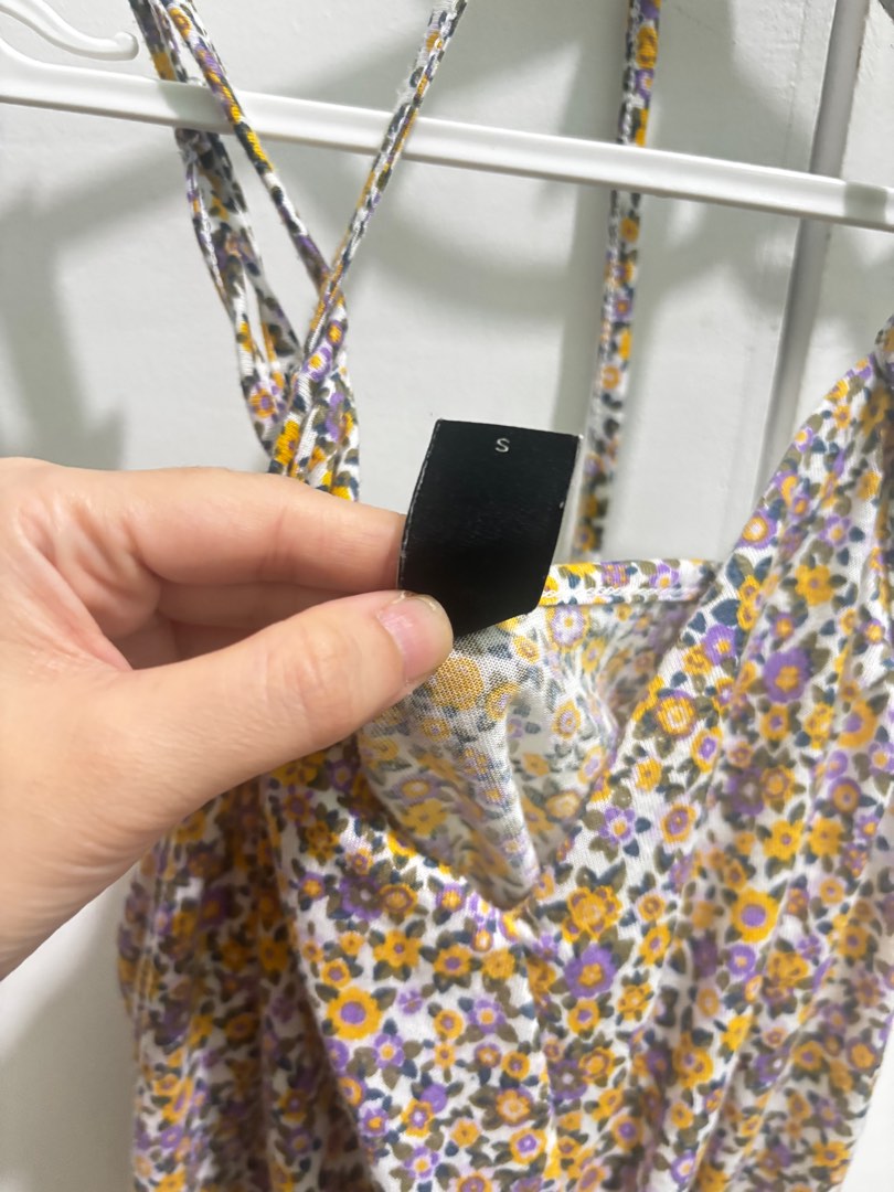 Vera moda, Women's Fashion, Tops, Blouses on Carousell