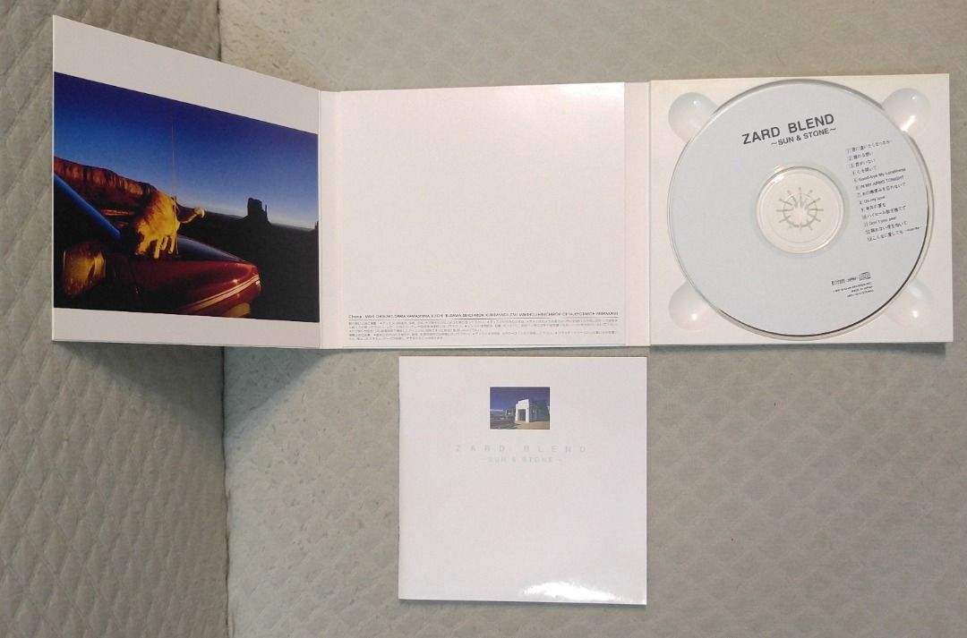 ZARD - ZARD BLEND～SUN&STONE～(2) 日版 二手 CD, 書籍、休閒與玩具, 樂器、音樂相關, CD、DVD在旋轉拍賣
