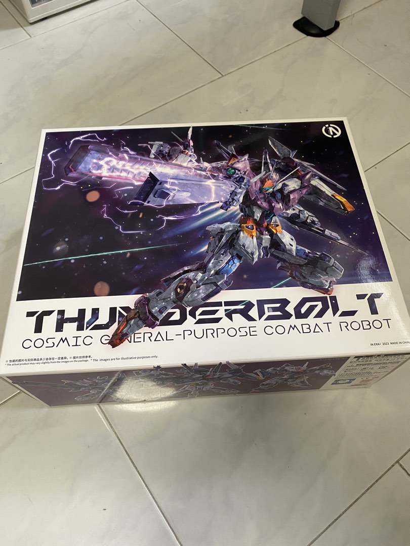 1/100 Thunderbolt Cosmic General-Purpose Combat Robot Model Kit ...