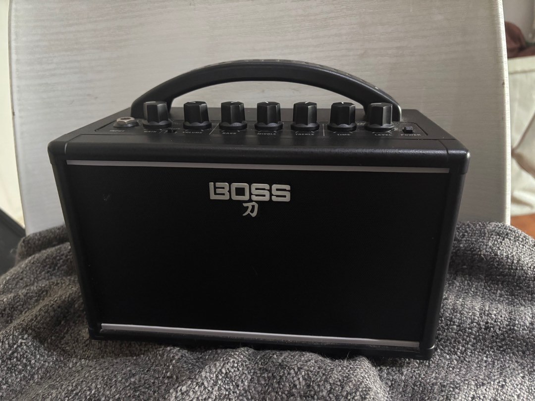 Boss Katana Mini Amp, Hobbies & Toys, Music & Media, Music Accessories ...