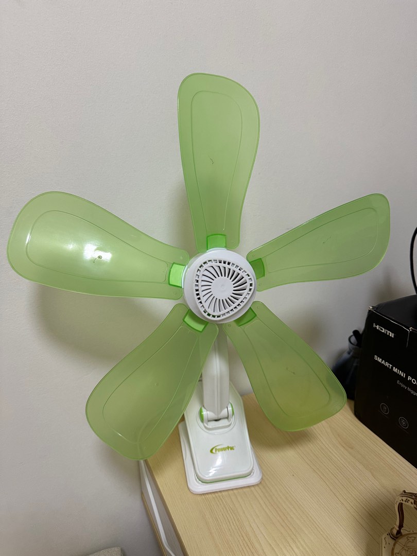 Clip Fan Mini Fan, Furniture & Home Living, Lighting & Fans, Fans on ...