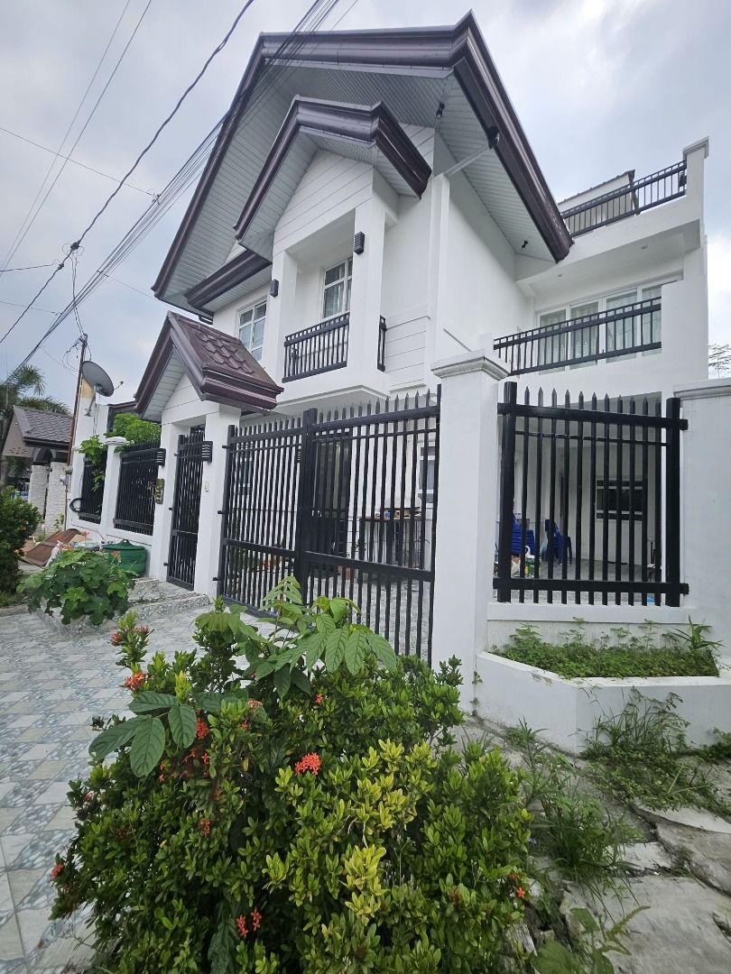 CORNER 2-STOREY + ROOF DECK HOUSE AND LOT FOR SALE!!! AMERICAN MODERN ...