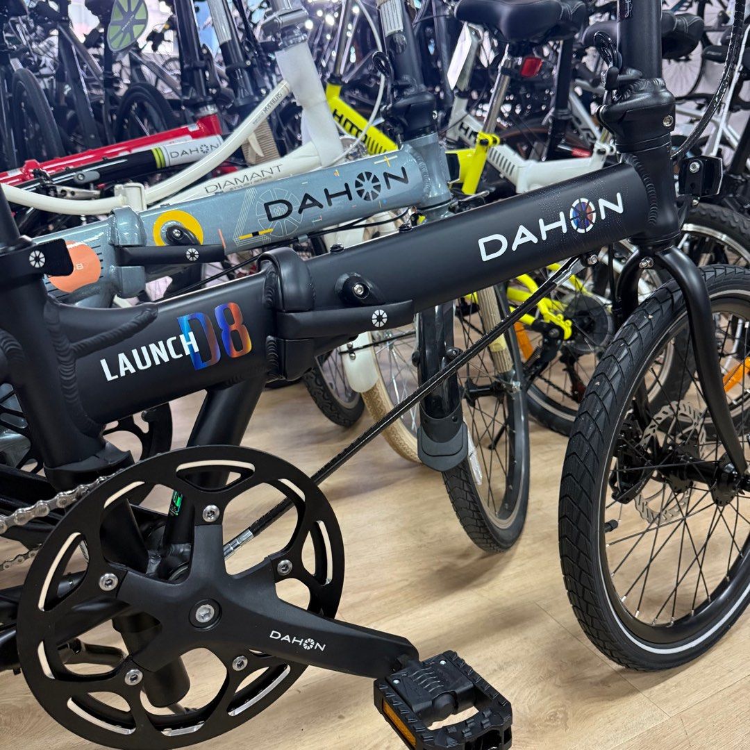 Dahon Launch D8 20 inch disc brake 2035 model, Sports Equipment ...