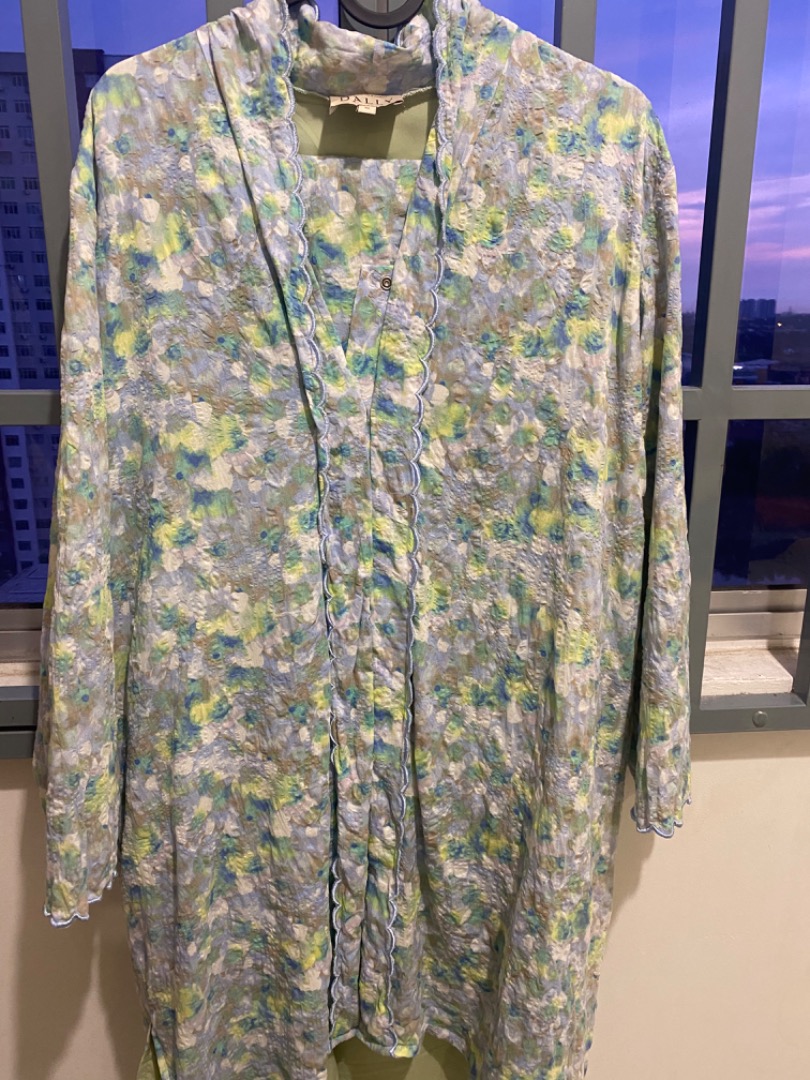 Dally KL Kebarung Daisy, Women's Fashion, Muslimah Fashion, Baju Kurung & sets on Carousell