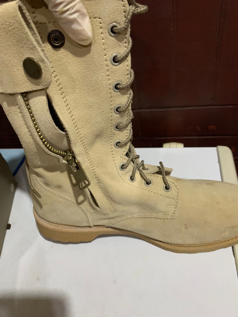 DELTA boots 10 1/2, Men's Fashion, Footwear, Boots on Carousell