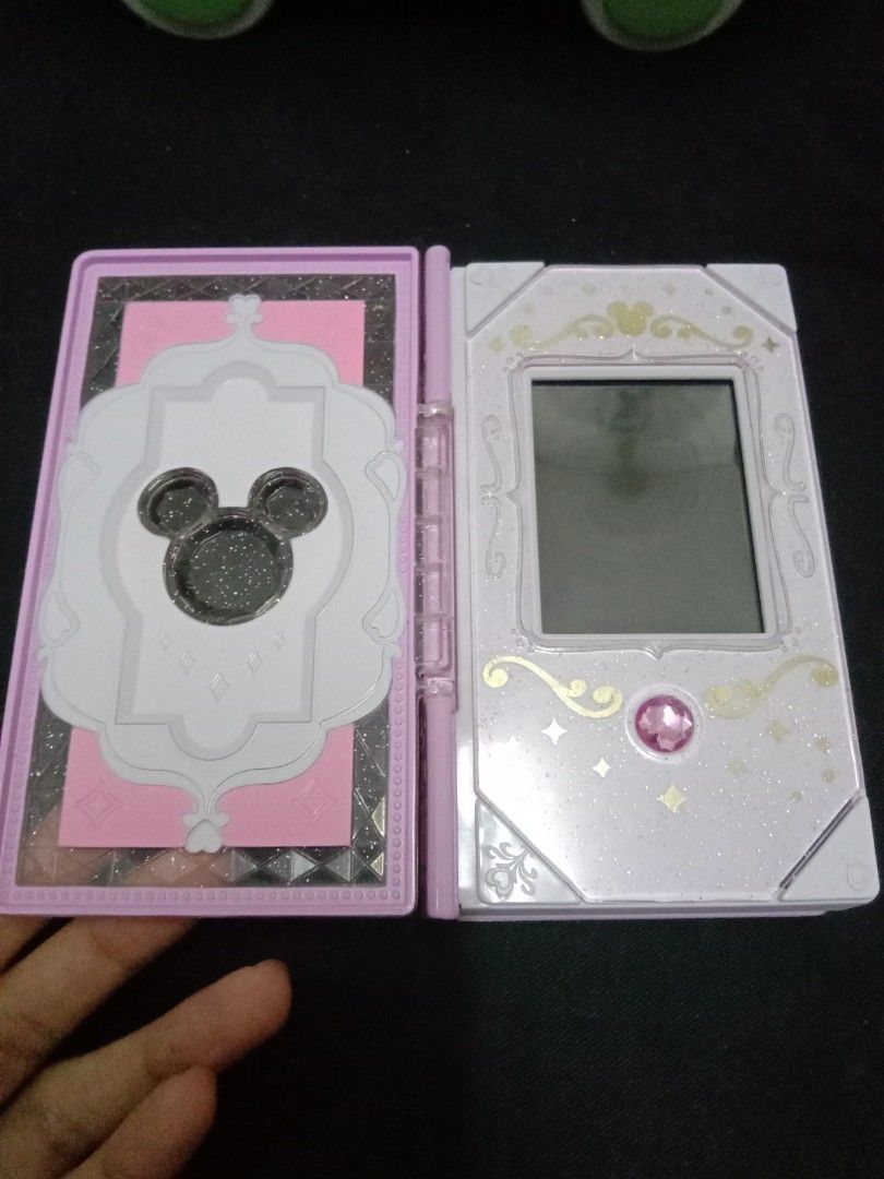 DISNEY MAGIC CASTLE DREAM PASSPORT AND BENESSE ANIMALS SOUND CARDS ...