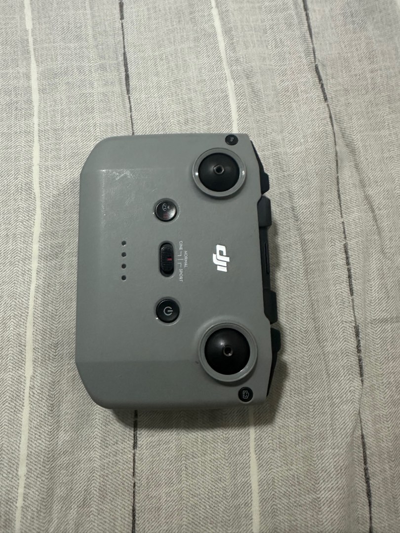 DJI Remote controller RC-N1, Photography, Drones on Carousell