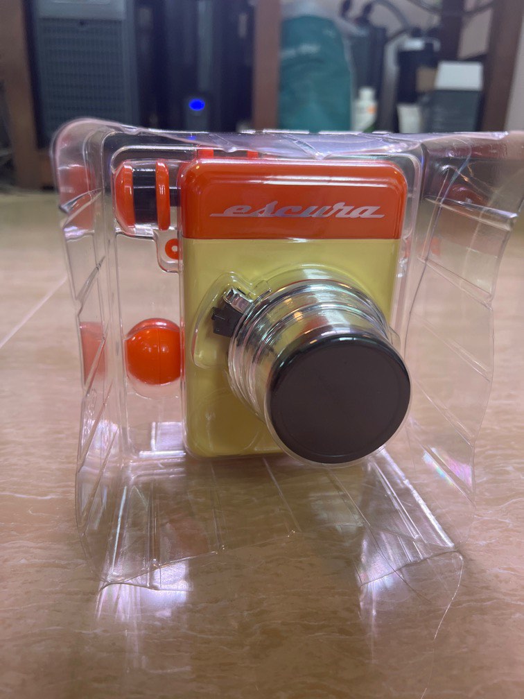 escura instant 60s Instant Camera, 攝影器材, 相機 - Carousell