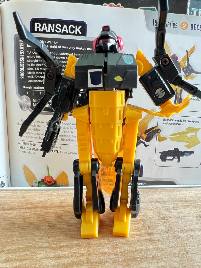 Vintage G1 Transformers 1985 Ransack, Hobbies & Toys, Toys & Games on ...