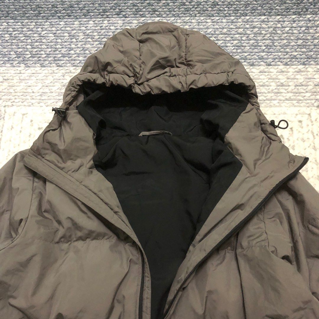 GU X Uniqlo Grey Puffer Jacket, Men's Fashion, Coats, Jackets and ...