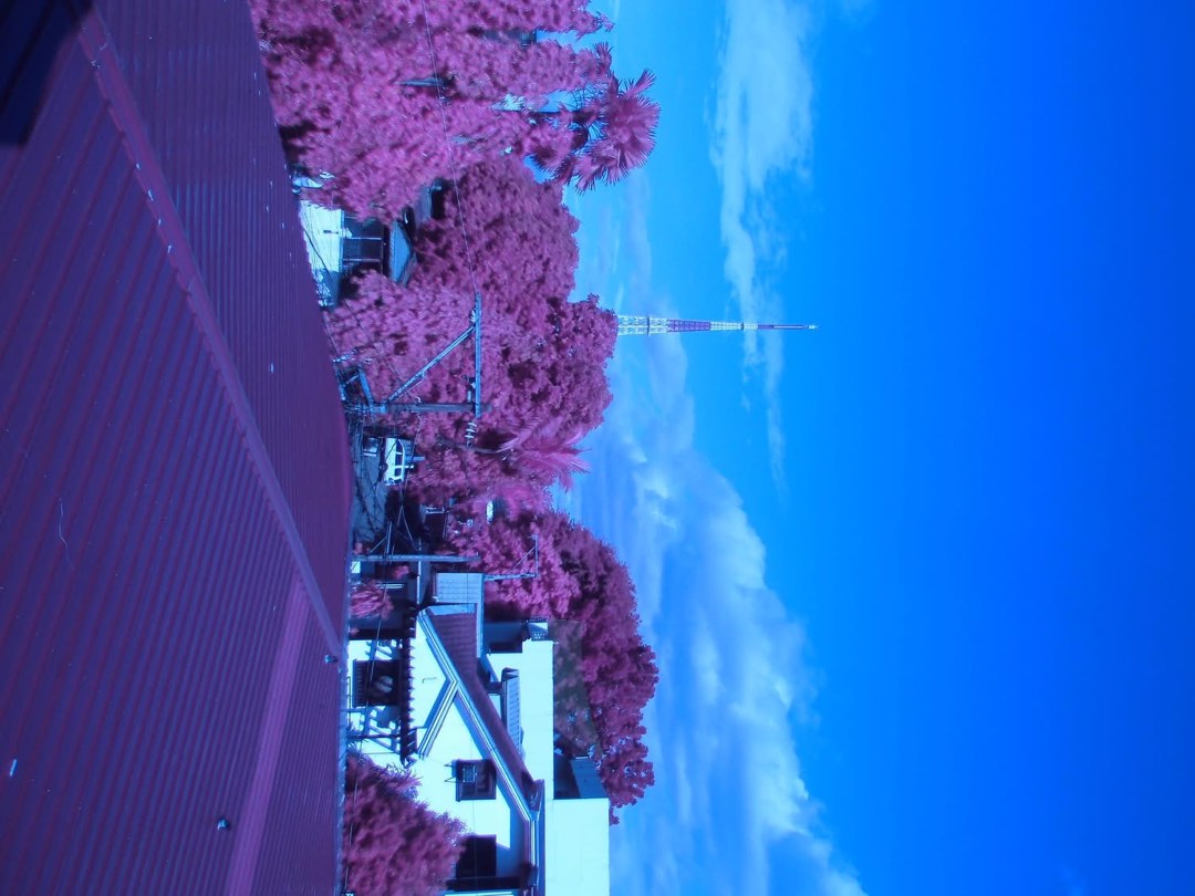 INFRARED Candy Chrome Digicam, Photography, Cameras on Carousell