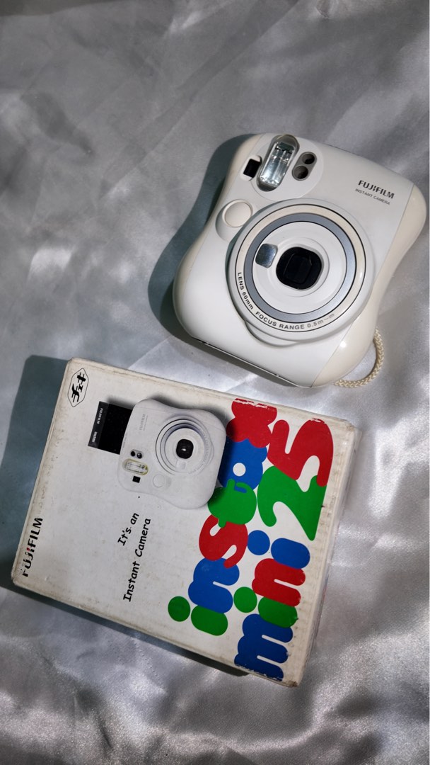 Instax Mini 25 - White, Photography, Cameras on Carousell